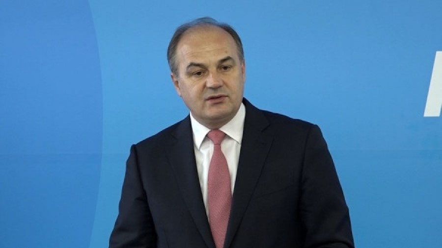 “A divisive figure”, leader of Democrats says party won’t vote Vjosa ...