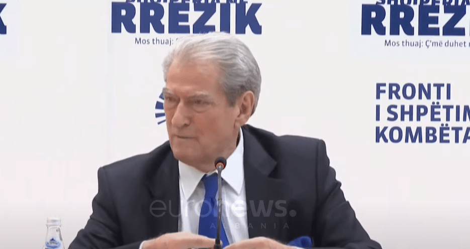 'We will swarm the squares', Berisha: Tirana in the lead and so the ...