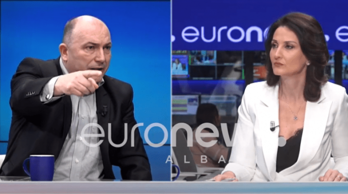 Haklaj: The former DP minister met Agron Neza on the first floor of ...