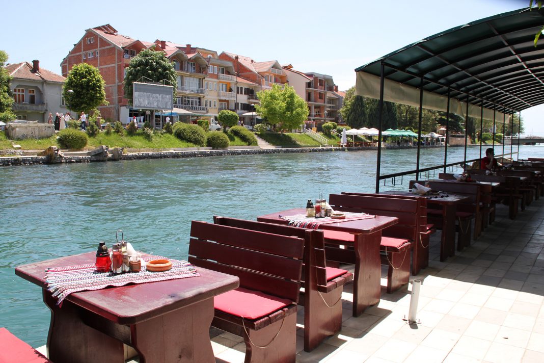 Ohrid and Struga suffer lack of labor force ahead of summer season ...