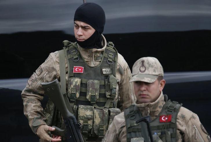 Turkish commando battalion arrives in the north of Kosovo - Euronews ...