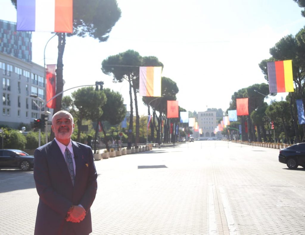 EU with new investment package in the Berlin Process Summit in Tirana ...