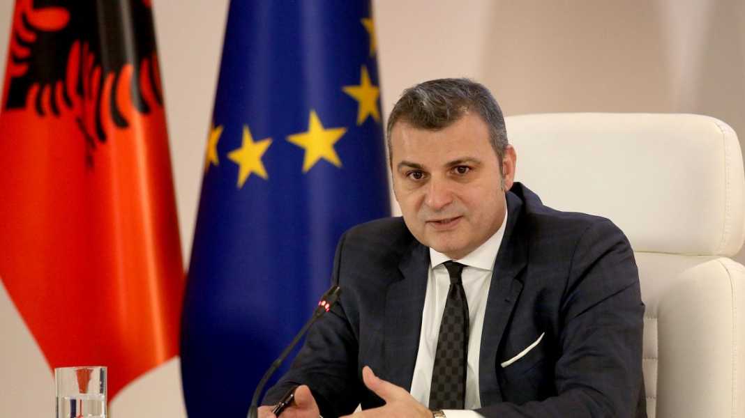 Albanian Bank Governor participates in “Euromoney” forum, AI risks ...