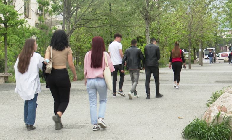 Eurostat Albania Ranked Second In The World For Asylum Seekers Under 18 Years Old Euronews 