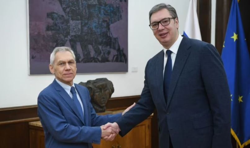 Vučić talks with the Russian ambassador in Belgrade about "difficult ...