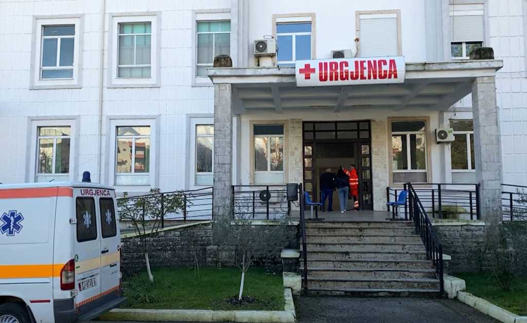 120 visits per day to the hospital in Gjirokastra - Euronews Albania