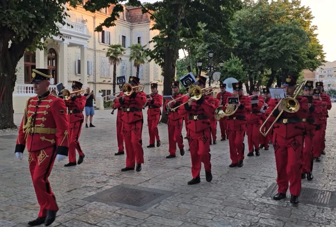 “Tourism Through Sounds” – Performance by the Armed Forces Wind ...