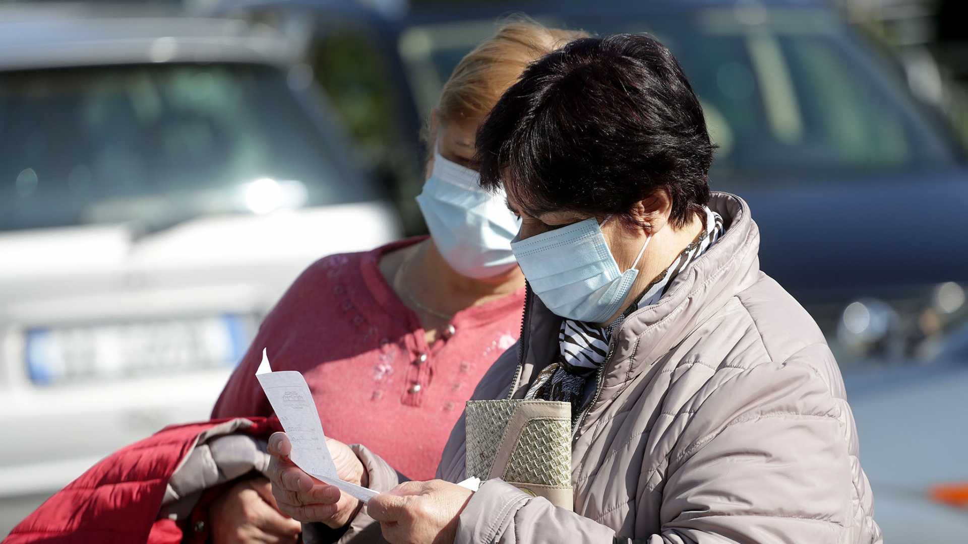 Skandal në azilin e Shkodrës, avokati i popullit: Gjetëm ilaçe të ...