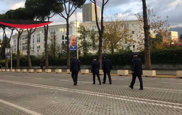 Samiti i BE-së, Muhamet Rrumbullaku inspekton masat e sigurisë në ...