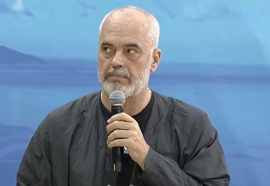 Rama në turin falenderues në Vlorë: Hipoteka këtu është turpi i Shqipërisë