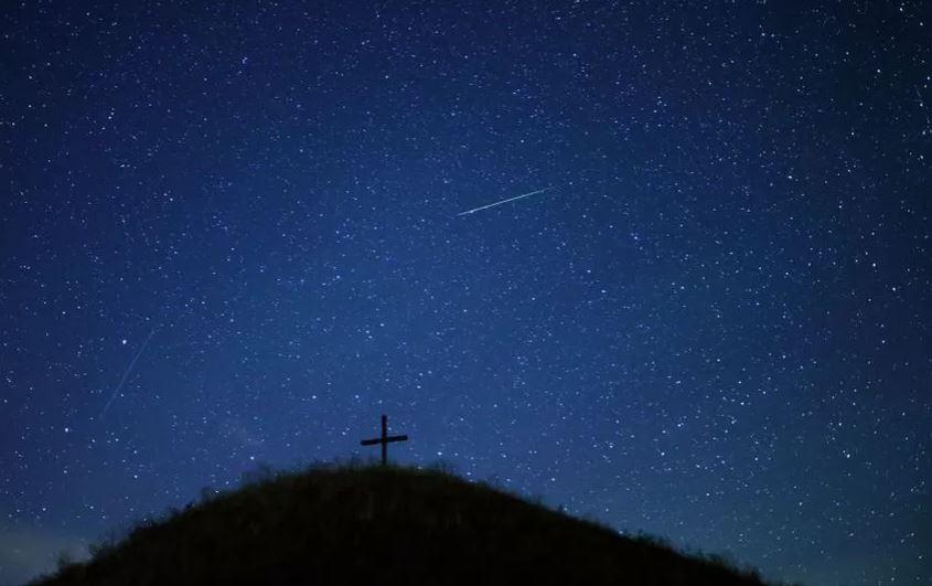 Spektakël i yjeve në qiell, BBC sjell pamjet nga Shqipëria