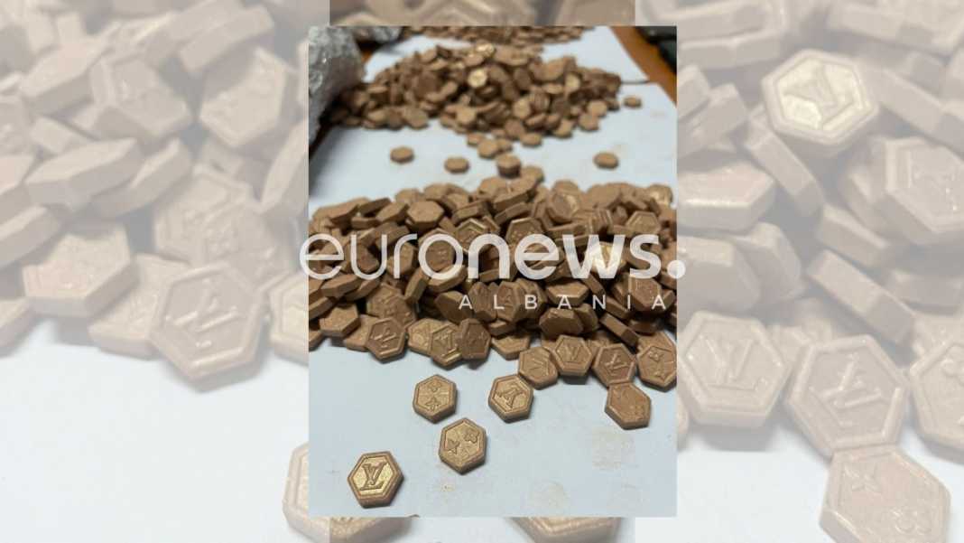 Sekuestrimi i 10 mijë dozave ekstazi, pilulat me logo Louis Vuitton