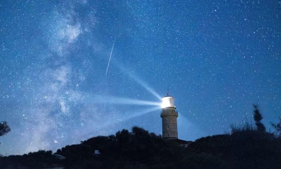 Spektakël i yjeve në qiell, BBC sjell pamjet nga Shqipëria