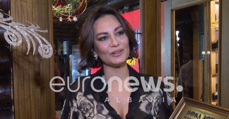 Erla Mëhilli, Moderatorja e Vitit