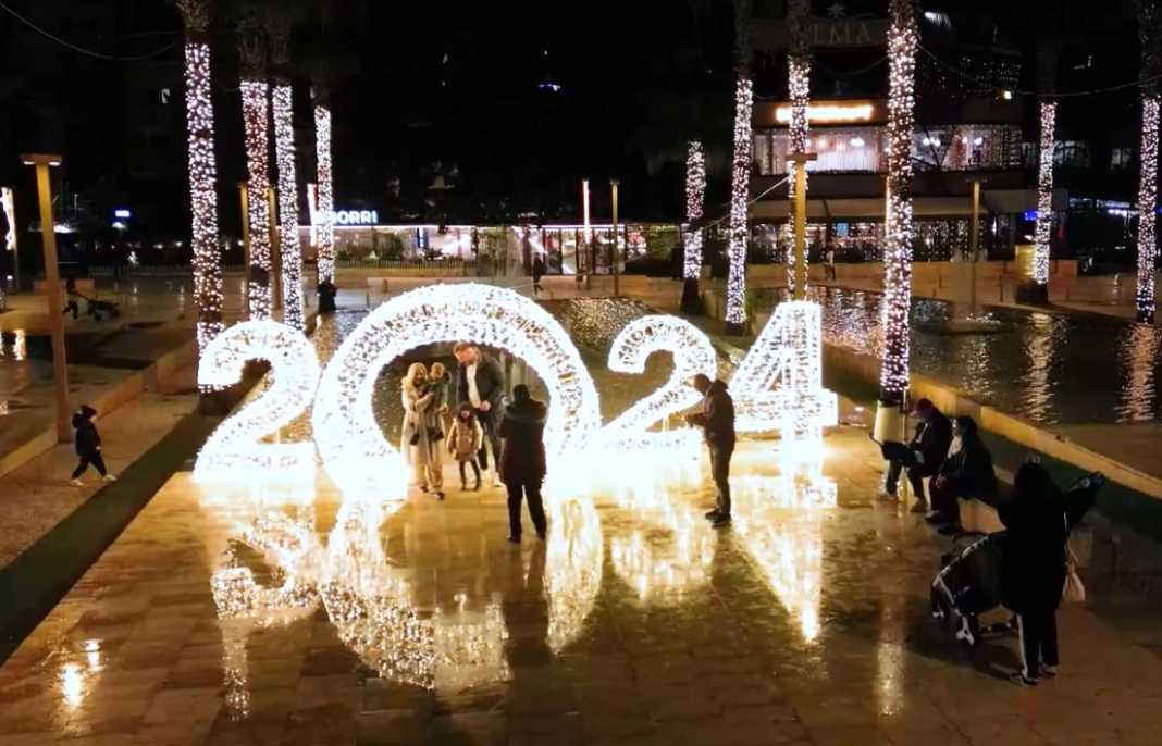 Atmosfera e festave në Durrës