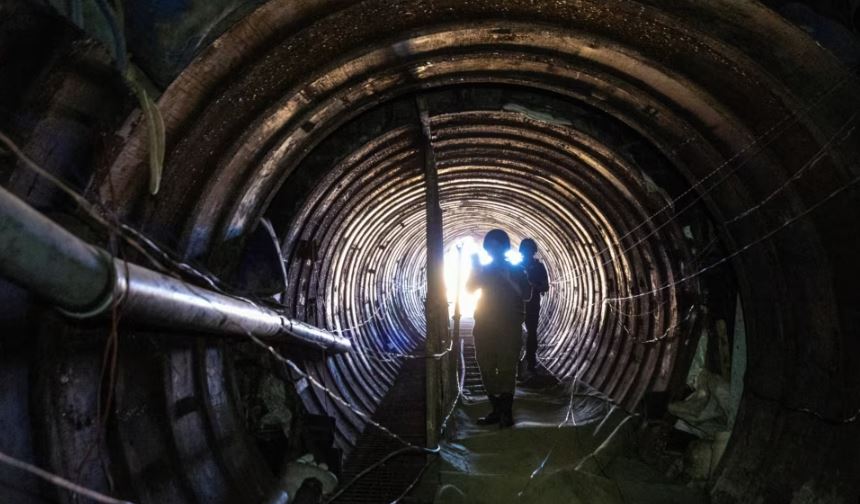 Tuneli i zbuluar në kufirin me Gazën