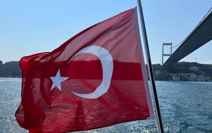 Turqia nis në hapësirë satelitin e parë të prodhuar vetë