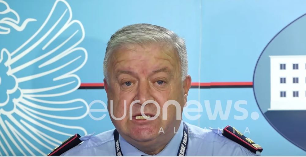 Shantazh me foto intime