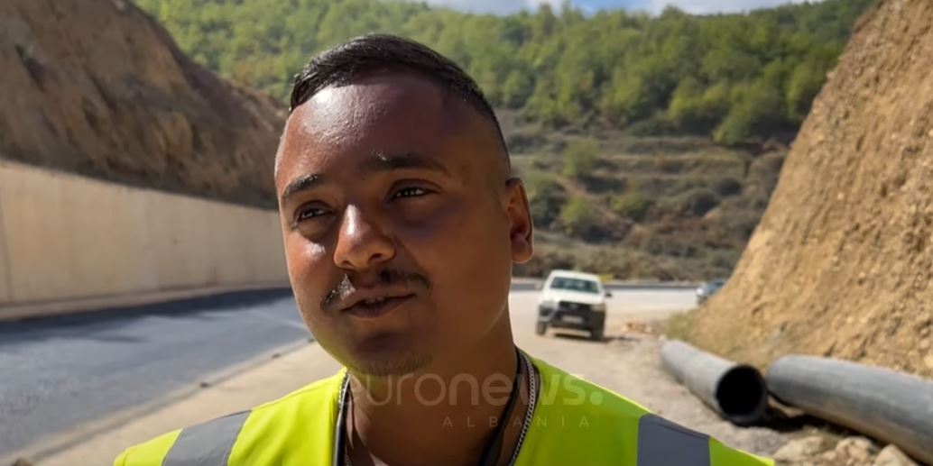 Indianët krah pune në Shqipëri