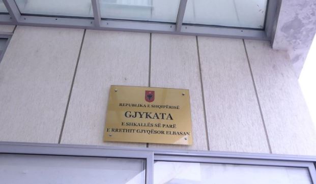 Fshehu një tentativë vrasjeje, Gjykata vendos "detyrim paraqitje"