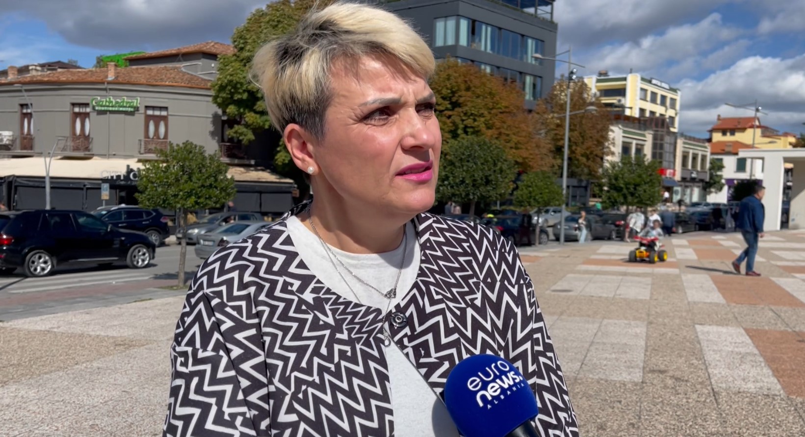 historia e 50-vjeçares që ja doli të luftojë kancerin