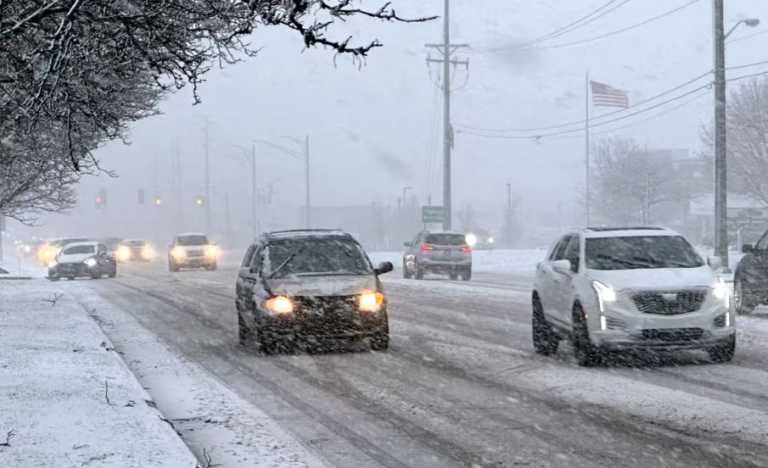 Stuhi e fuqishme dimërore në jug e lindje të SHBA