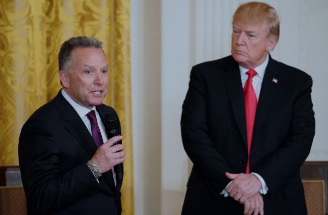 Miku miliarder i Trump, në krye të misioneve diplomatike të SHBA