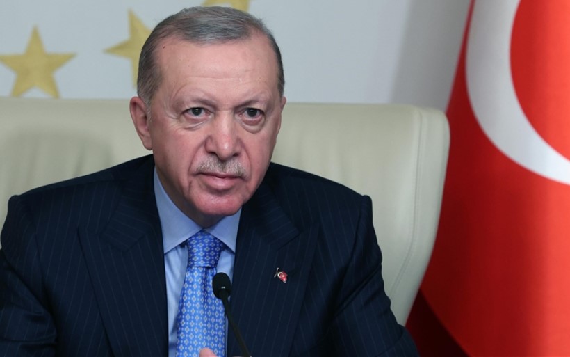 Netanyahu ka tejkaluar Hitlerin, po monitorojmë zhvillimet