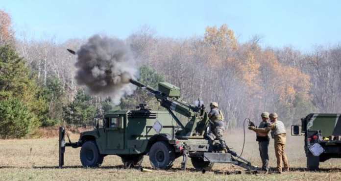 Kosova blen sistemet amerikane të artilerisë HUMVEE Hawkeye - Euronews ...
